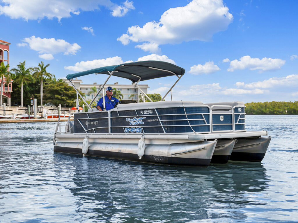 Naples Boat Rentals, Deck Boats, Pontoon Boats, Kayak & SUP Rentals
